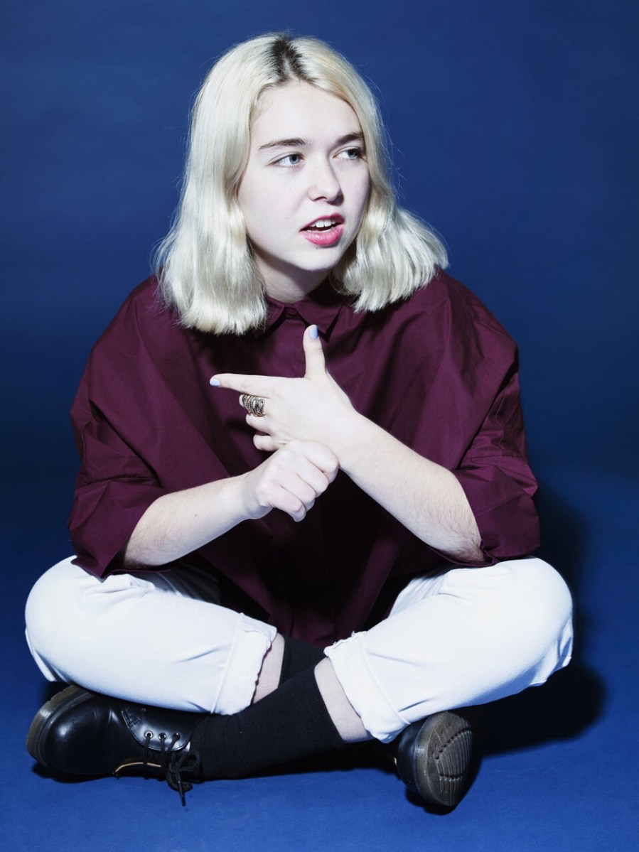 Watch Snail Mail’s video, “Heat Wave” [Music Video] – The Indy Review